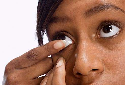 Lack of hygiene among contact lens wearers can cause infection, says a ...