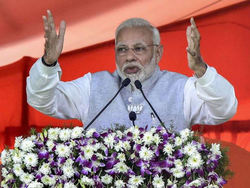 PM Modi takes dig at Akbaruddin Owaisi over 'CM has to bow before us ...