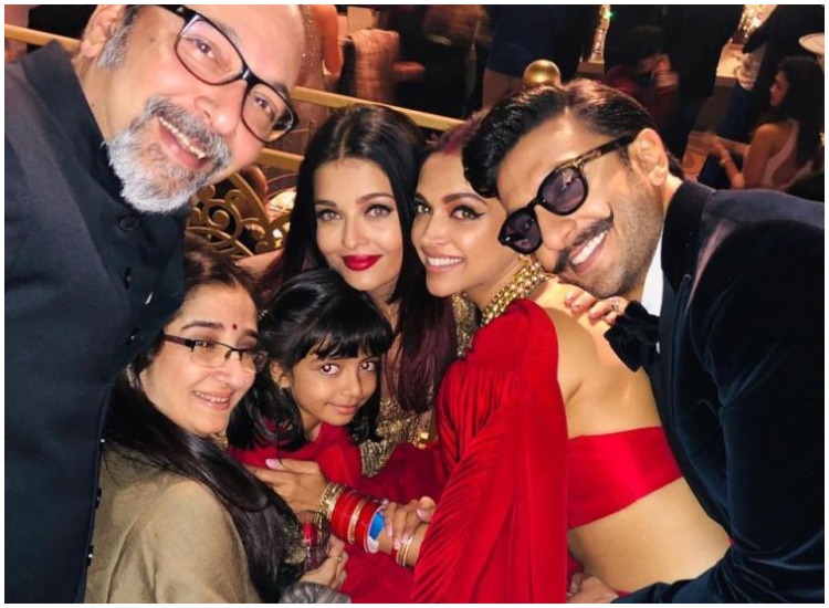 Aishwarya Rai Bachchan and daughter Aaradhya pose with newlyweds Ranveer Singh, Deepika Padukone ...