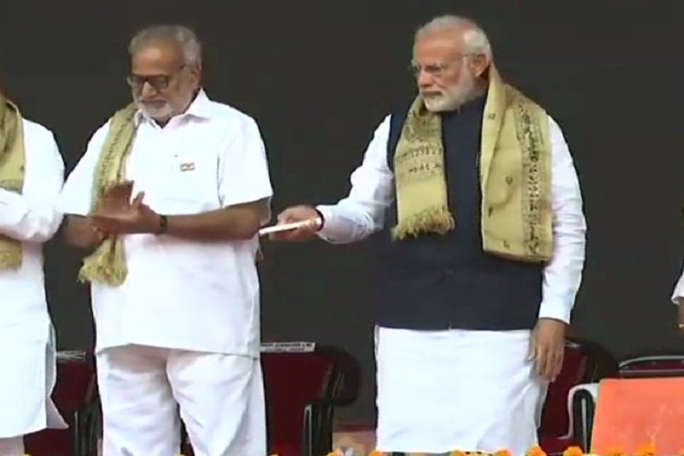 PM Modi's New Year gift to Odisha, unveils projects worth Rs 4,500 ...