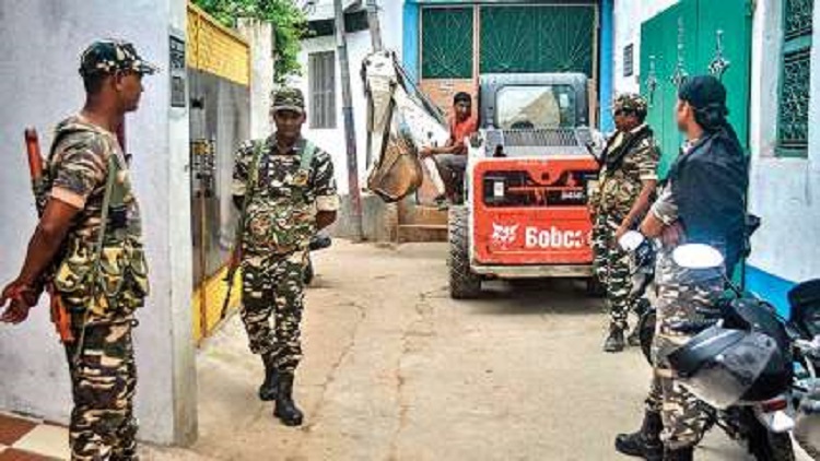 Bihar: Two children killed, another injured in crude bomb explosion in ...