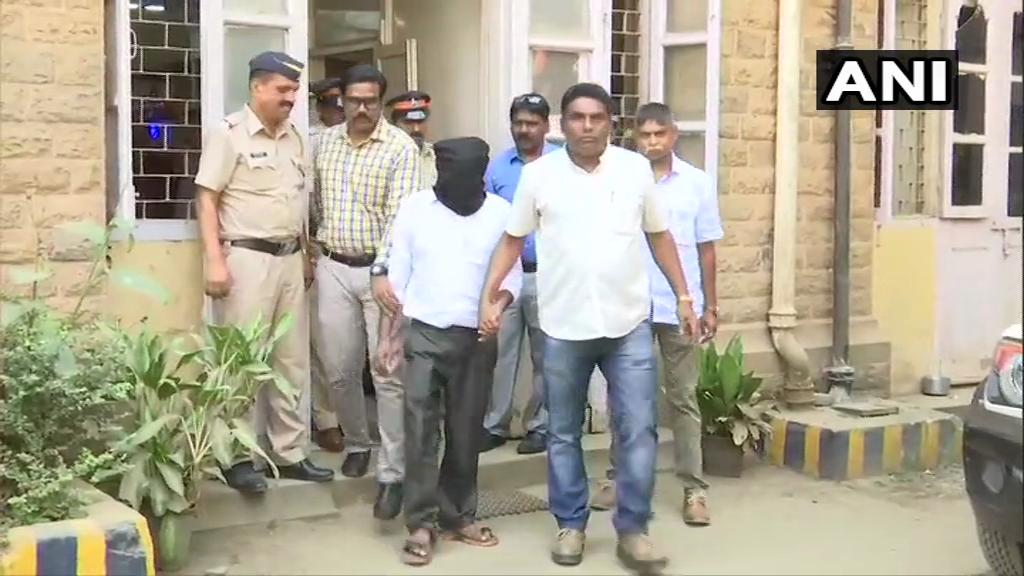 Mumbai: Executive engineer accused in foot overbridge collapse at CSMT ...