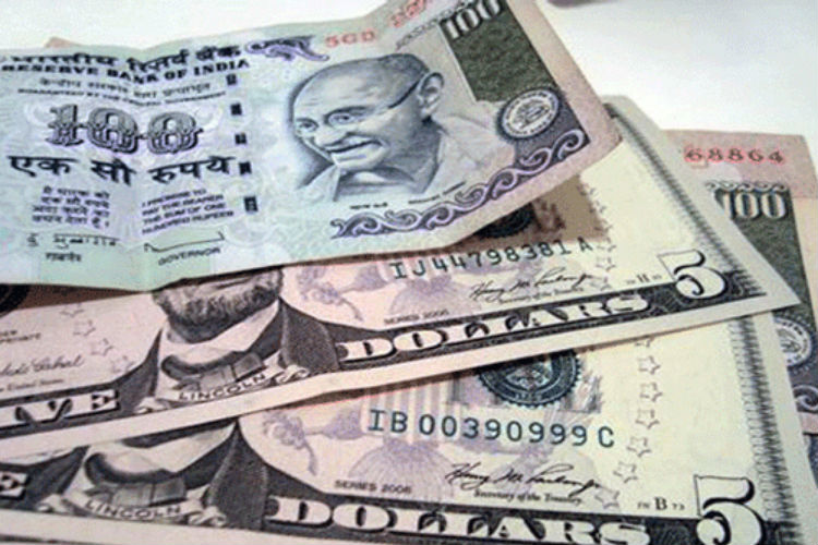 Rupee skids 18 paise to 69.89 vs USD in early trade | Business News ...