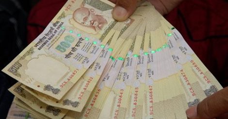 Rs 25 lakh in demonetised notes seized in Srinagar: Police | India News ...