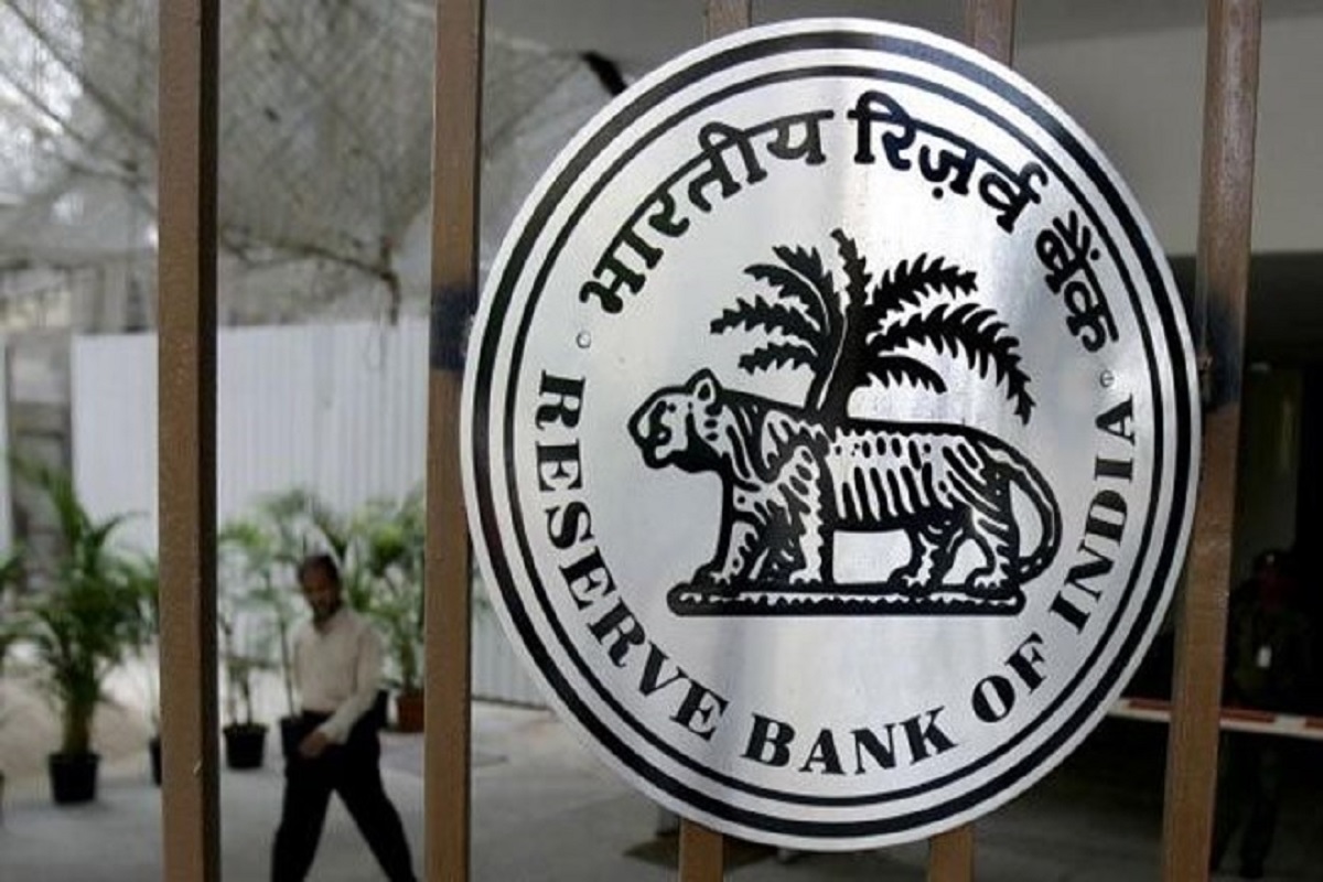 RBI to soon mark presence on Facebook, Twitter | Business News – India TV