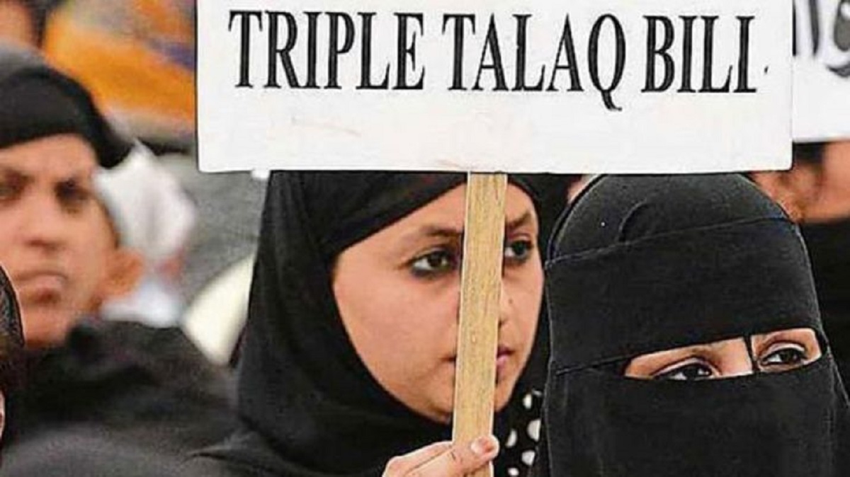 Triple talaq: Muslim women coming out in large numbers to file FIRs in UP | India News – India TV
