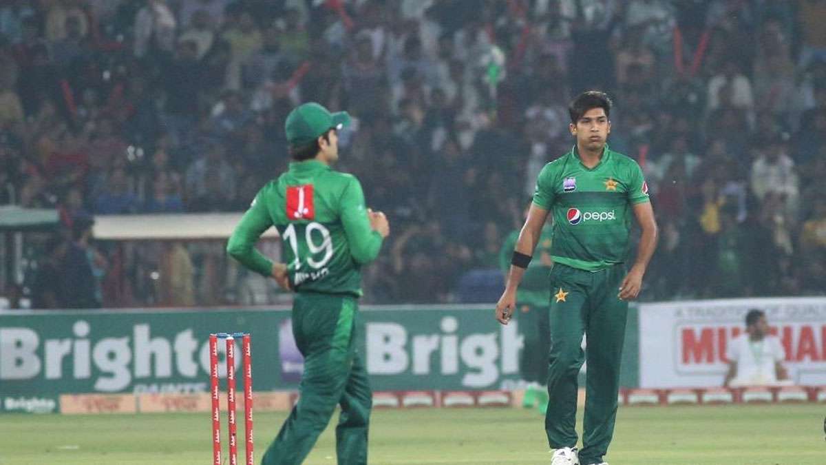 Pakistan's Mohammad Hasnain creates history, becomes youngest cricketer ...