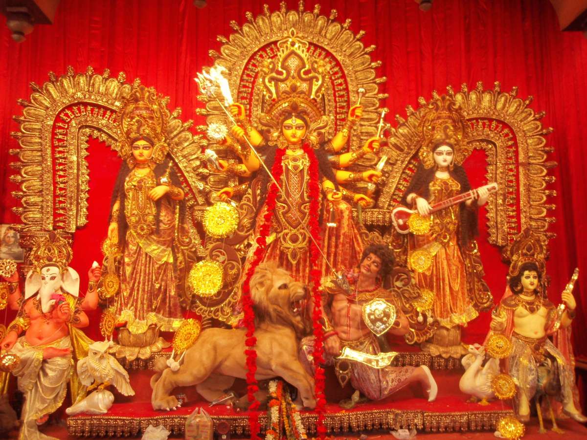 Vastu tips: Importance of the colour red during Navratri... | Vastu ...