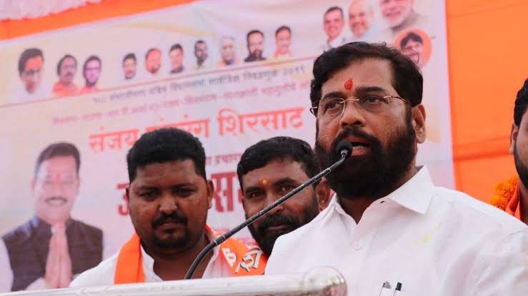 Fadnavis should quit as Sena-led coalition has numbers: Shiv Sena leader Eknath Shinde ...