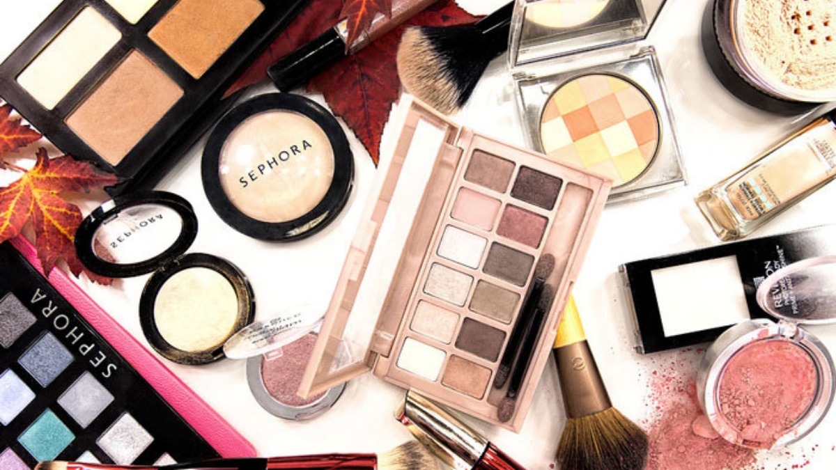 Beware make-up lovers! Your mascara, lip gloss, blenders could be ...