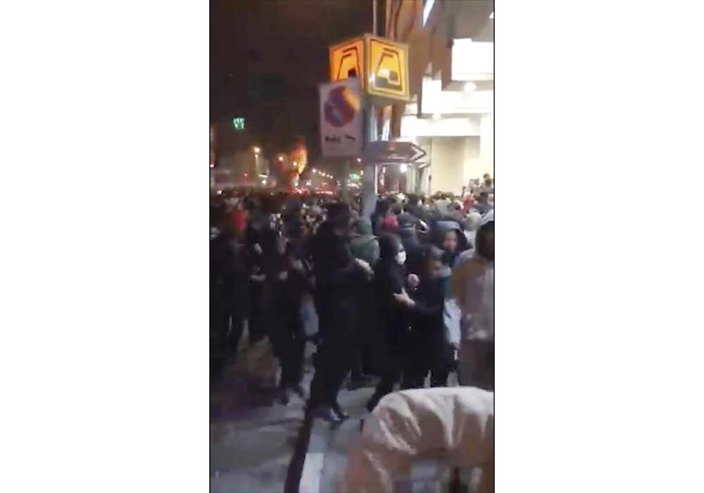 Video surfaces of Iran police shooting at those protesting plane ...