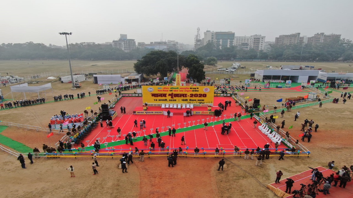 Bihar eyes history, attempts to form 16,443-km-long human chain as part ...