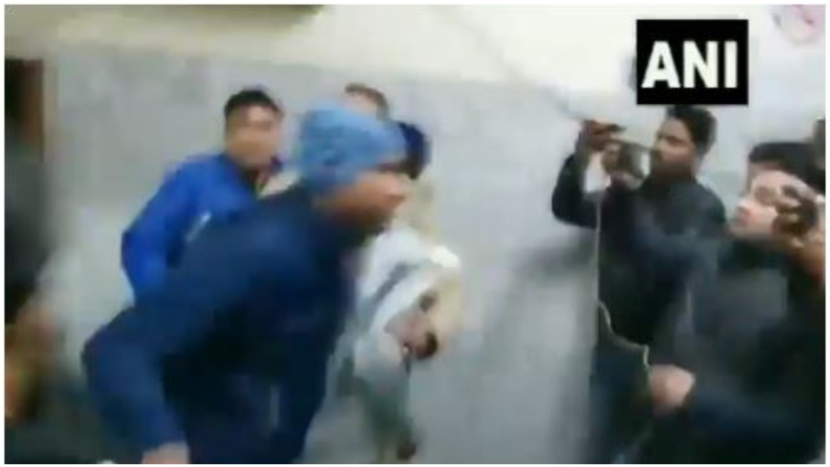 Gudiya Rape Case: Court convicts two, one of them assaults journalist ...