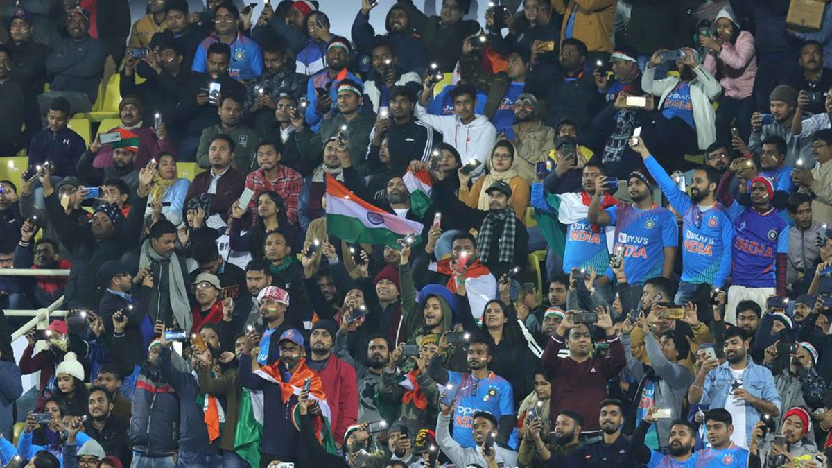 IND vs SL: Guwahati fans singing 'Vande Mataram' during rain delay will ...