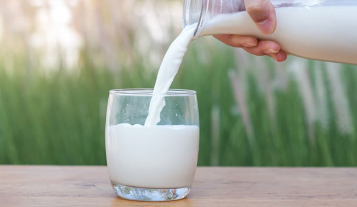 Drinking low-fat milk linked to less aging in adults | Health News ...