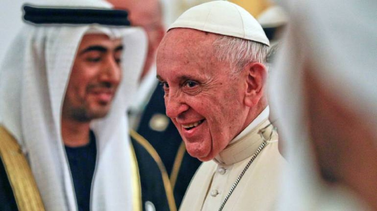 Irony alert: Pope slaps a woman on hand; calls for an end to violence ...