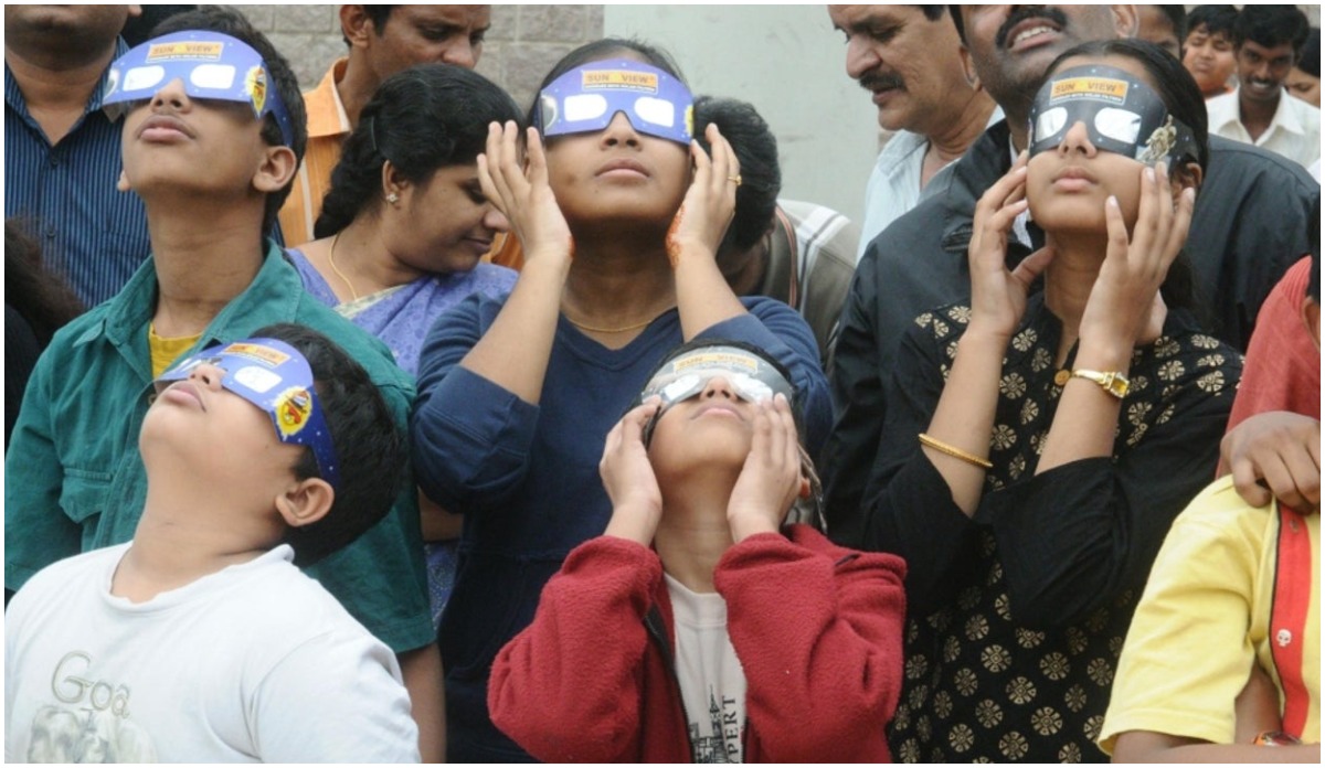 15 youths suffer vision loss due to solar eclipse | Health News – India TV