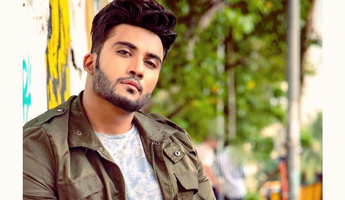 Naagin actor Zuber K. Khan gifts new house to parents | Tv News – India TV