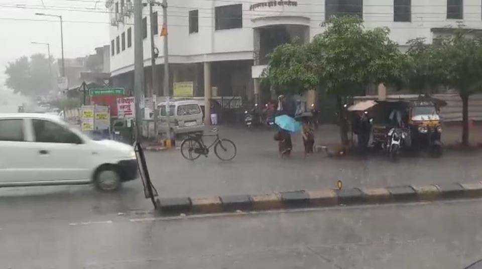 Heavy rain lashes Nagpur and Vidarbha region | India News – India TV