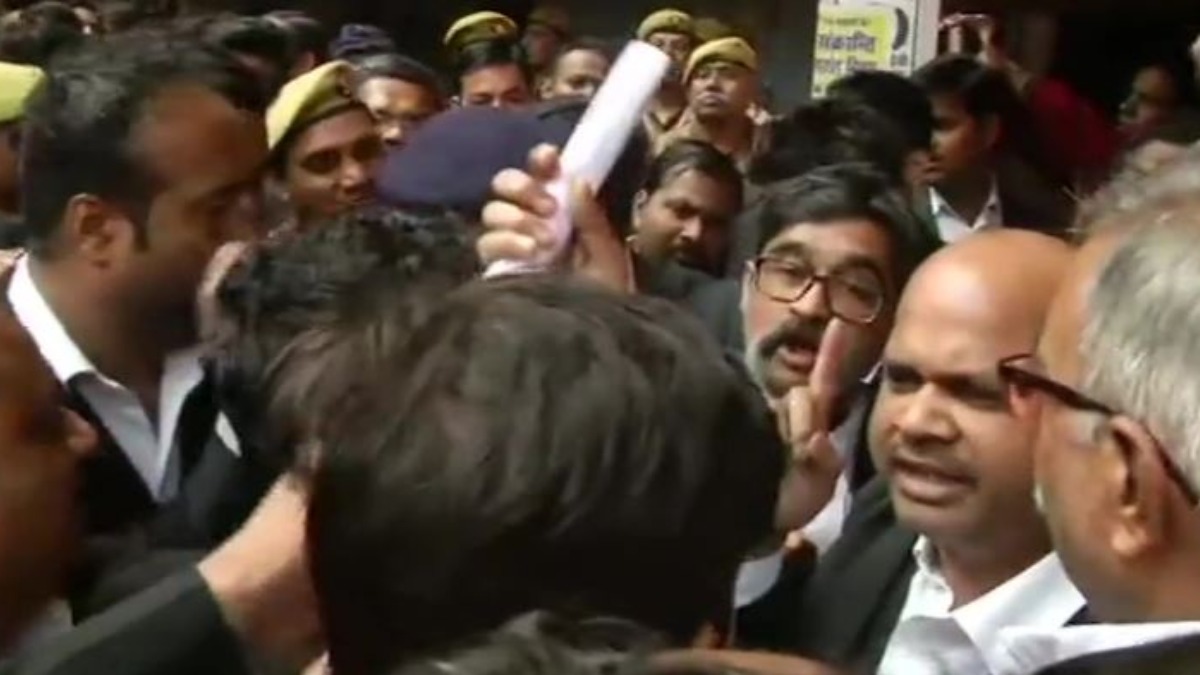 Crude grenade hurled in Lucknow's CJM Court; 4 lawyers injured | India ...