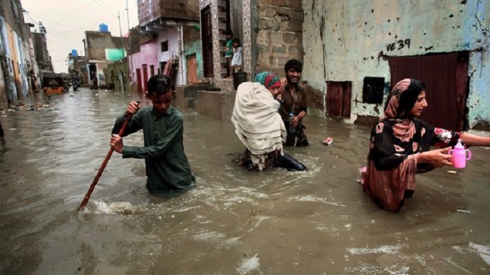 Heavy rains claim 27 lives in Pakistan | World News – India TV