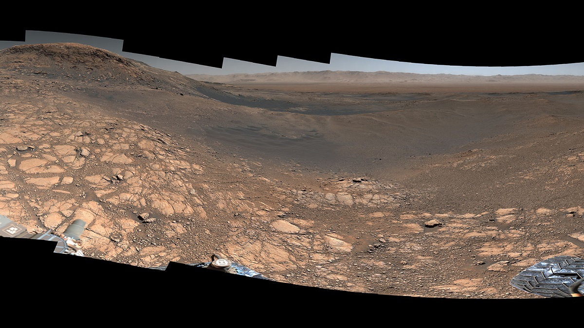 NASA's Curiosity Rover captures high-resolution images of Mars ...