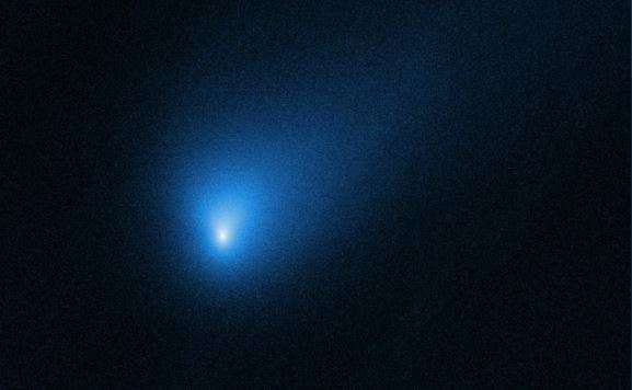 Hubble sees fragile comet break into dozens of pieces | Science - India ...