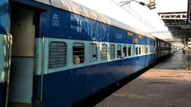 3 passengers from Delhi-Goa Rajdhani Express test positive | India News ...