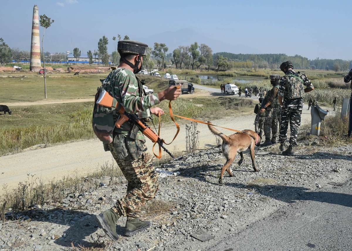 Jammu and Kashmir Rajouri LoC Pakistan shelling Army JCO killed | India ...