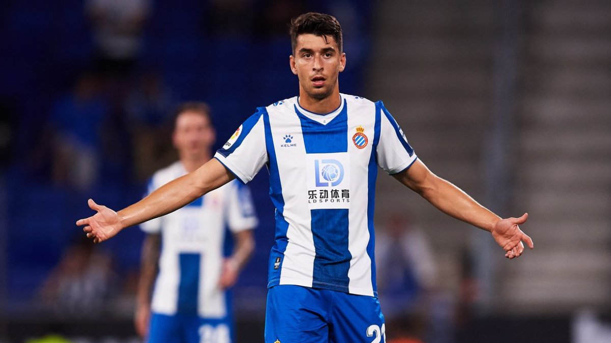 Bayern Munich sign midfielder Marc Roca from Espanyol | Cricket News ...