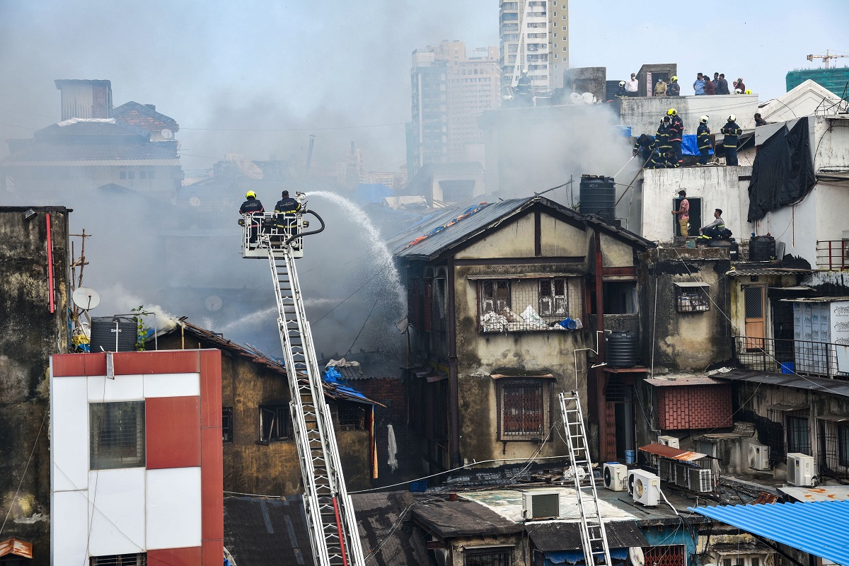 Mumbai market fire Mumbai blaze fire fighting operations | India News ...