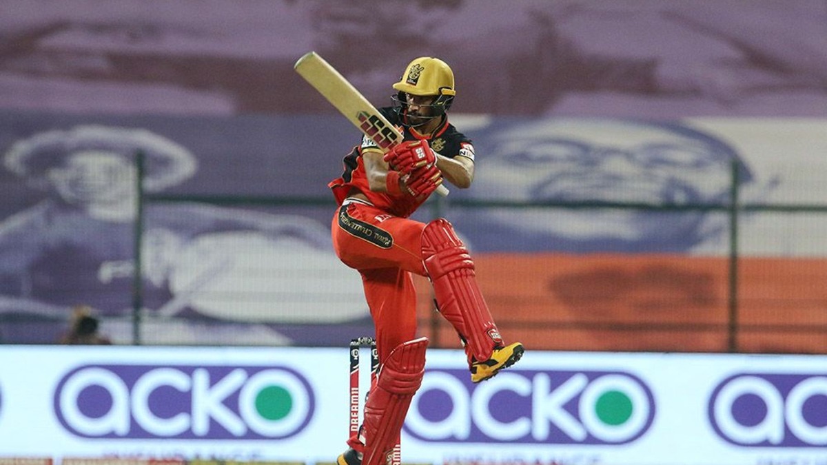 DC vs RCB Devdutt Padikkal scripts unique IPL record with fifth half ...