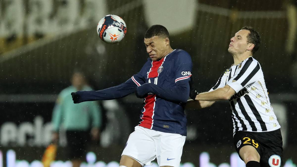 Mismatch in England, PSG without Mauricio Pochettino | Football News ...