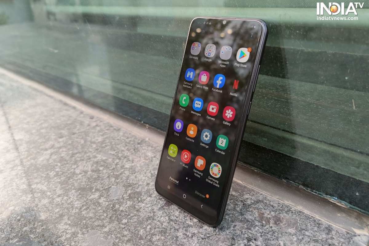 Samsung Display develops low-power OLED panel for smartphones ...