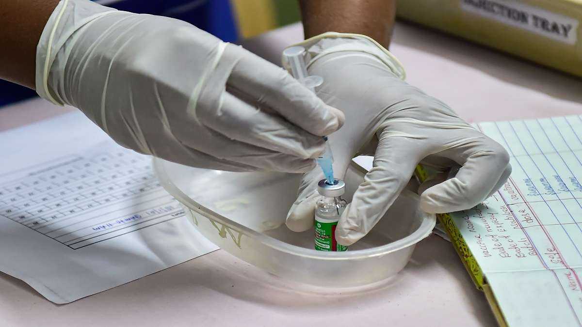 Covid vaccination drive India over 6.31 lakh get shots latest news ...