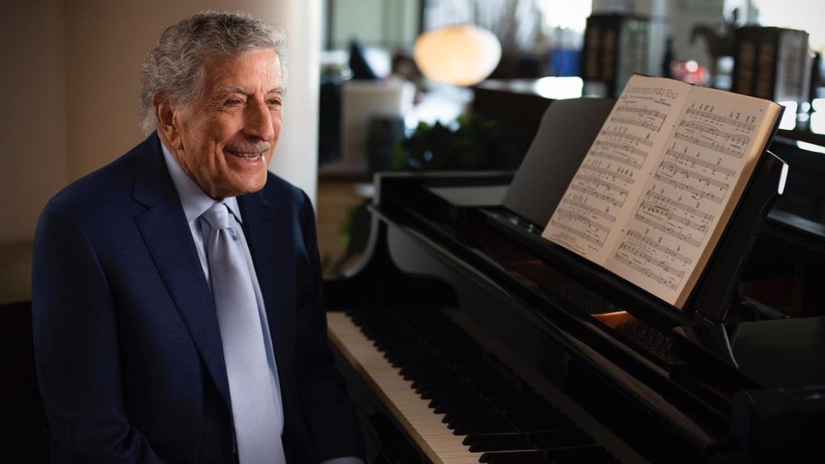 Tony Bennett reveals Alzheimer's diagnosis | Hollywood News – India TV