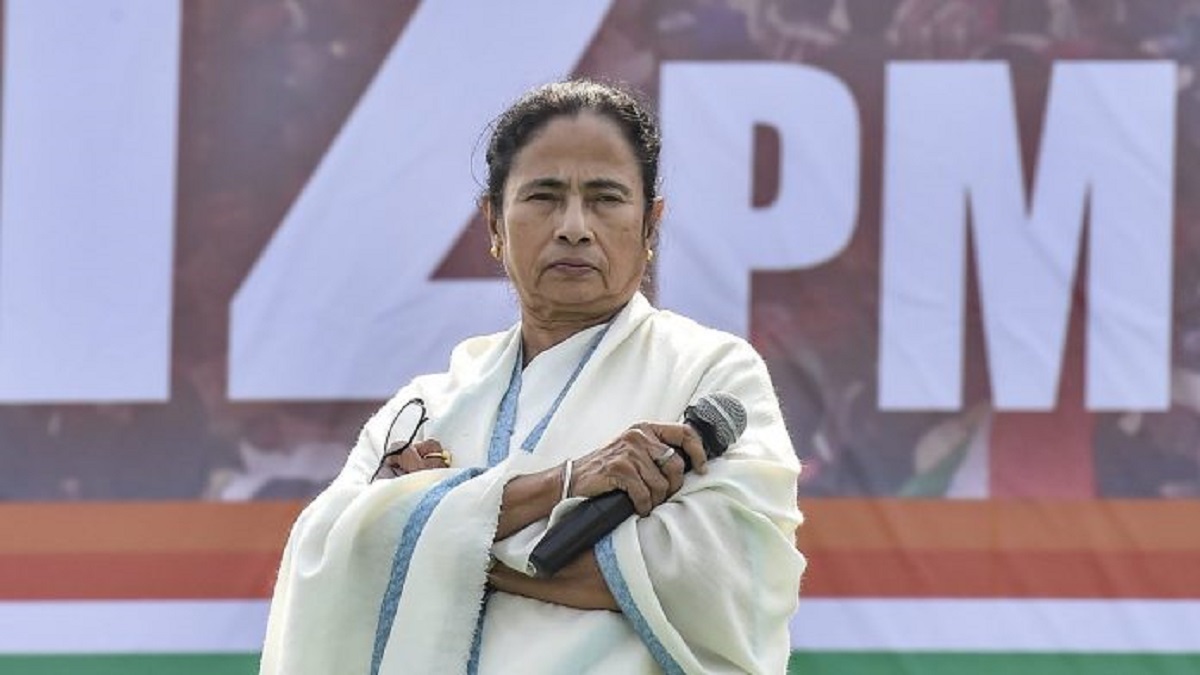 Bengal polls 2021 Mamata Banerjee leg injury Election Commission report injury not result of ...