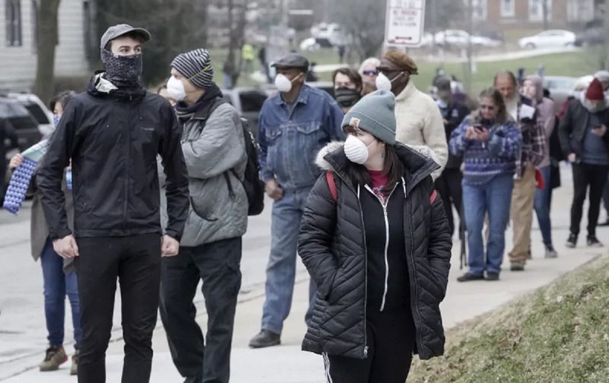 Coronavirus study masks social distancing by 60 percent people may curb ...