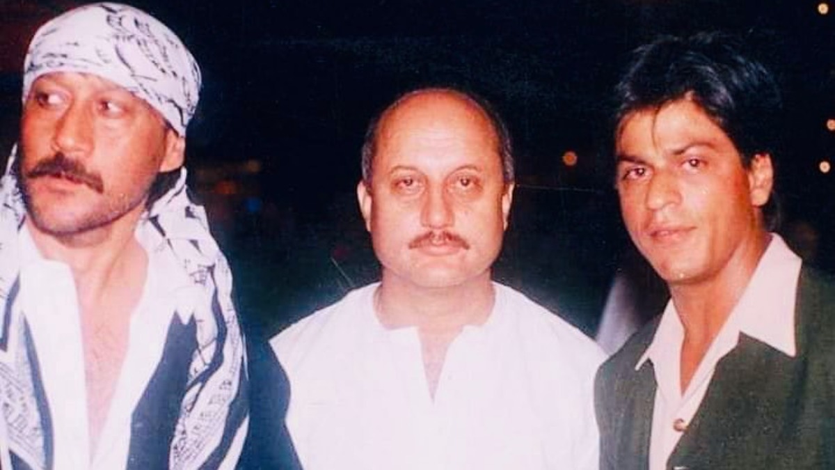 Shah Rukh Khan, Anupam Kher Jackie Shroff major throwback pic is the ... Shah Rukh Khan, Anupam Kher Jackie Shroff major throwback pic is the ...