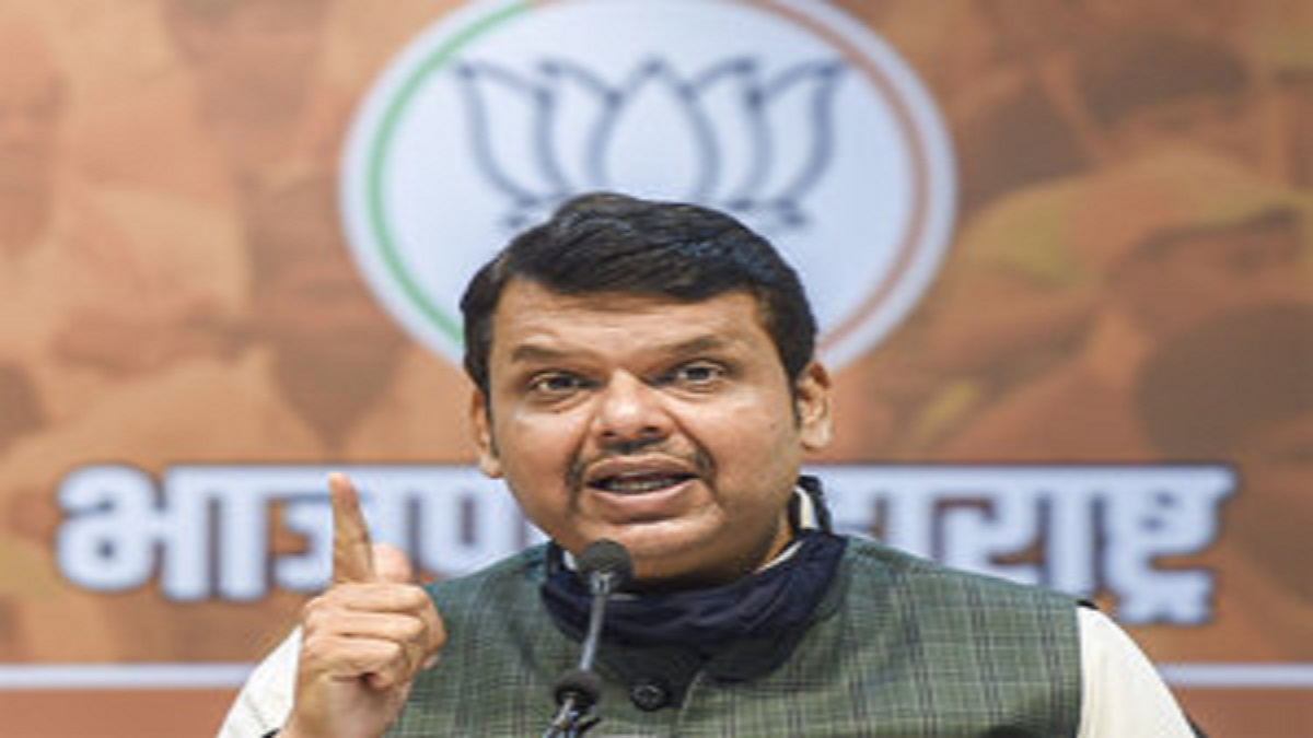 Devendra Fadnavis to retire from politics if BJP fails to bring back ...