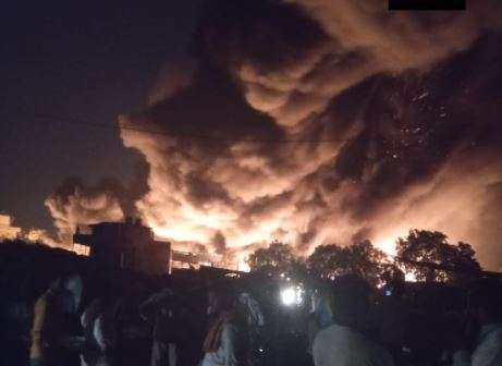Fire breaks out delhi Tikri Kalan PVC market damage casualties latest ...
