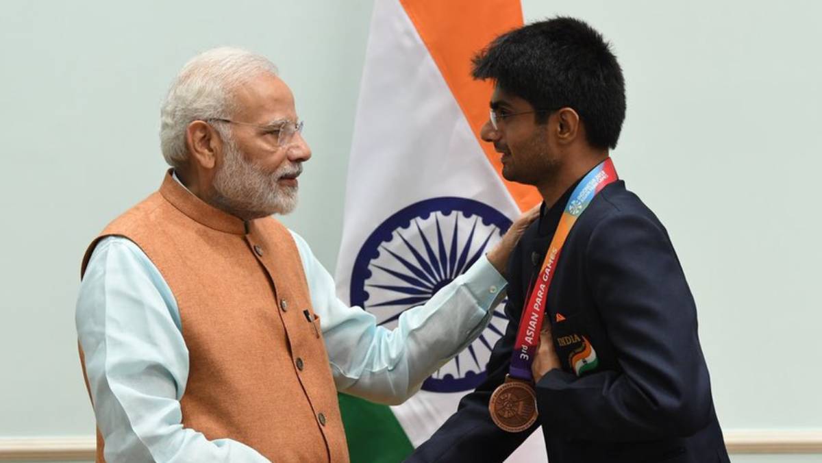 PM Modi congratulates IAS officer Suhas LY on medal win at Paralympics ... PM Modi congratulates IAS officer Suhas LY on medal win at Paralympics ...