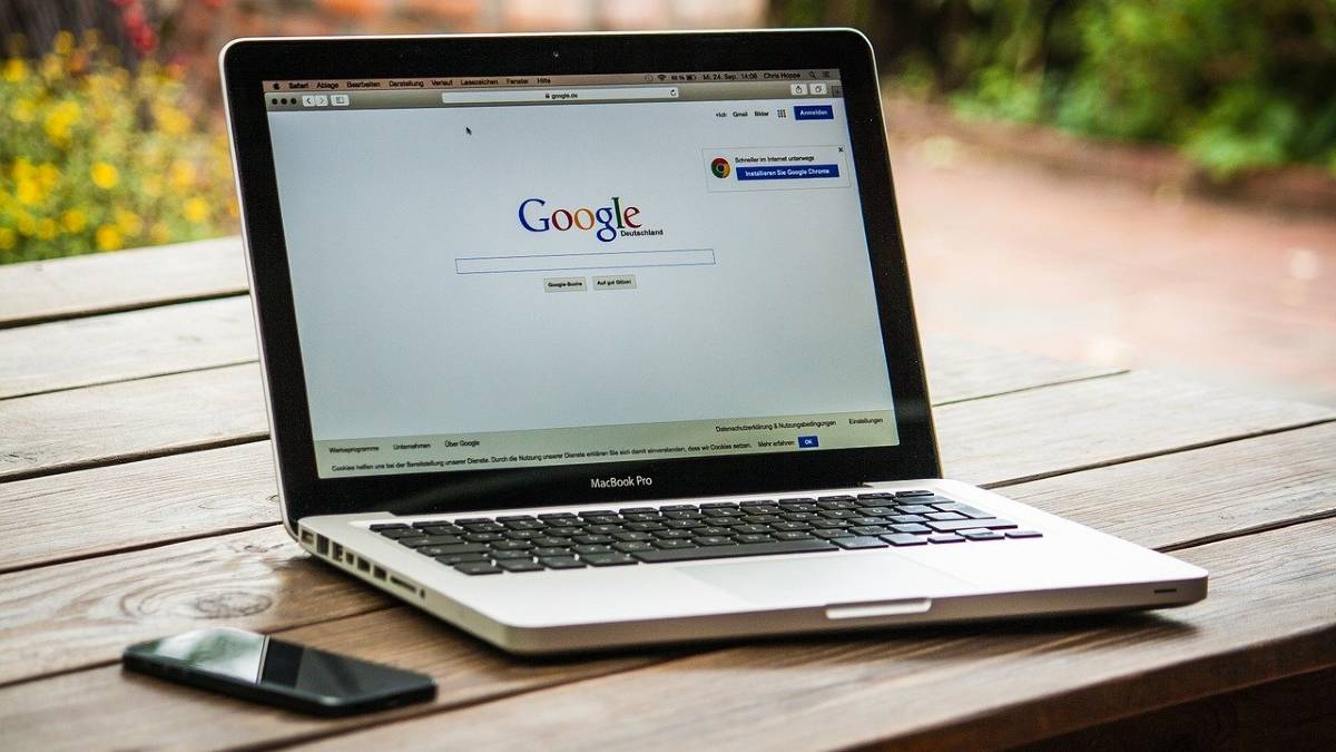 Google Search introduces daily word notifications on Android, iOS ...