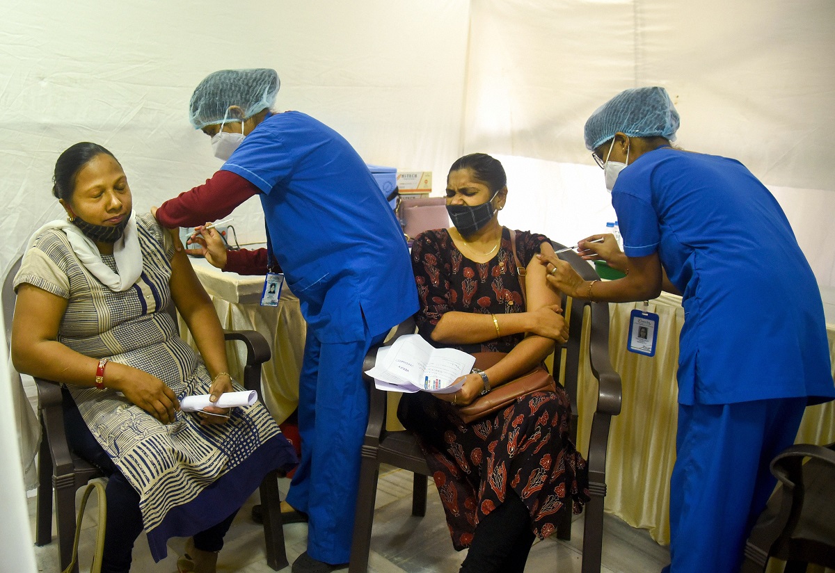 Covid-19: India's vaccination coverage crosses 106 crore doses | India ...