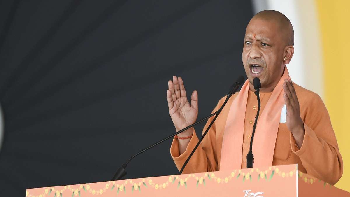 "BJP doesn't different daughters as Hindu or Muslim," says Yogi as he ...