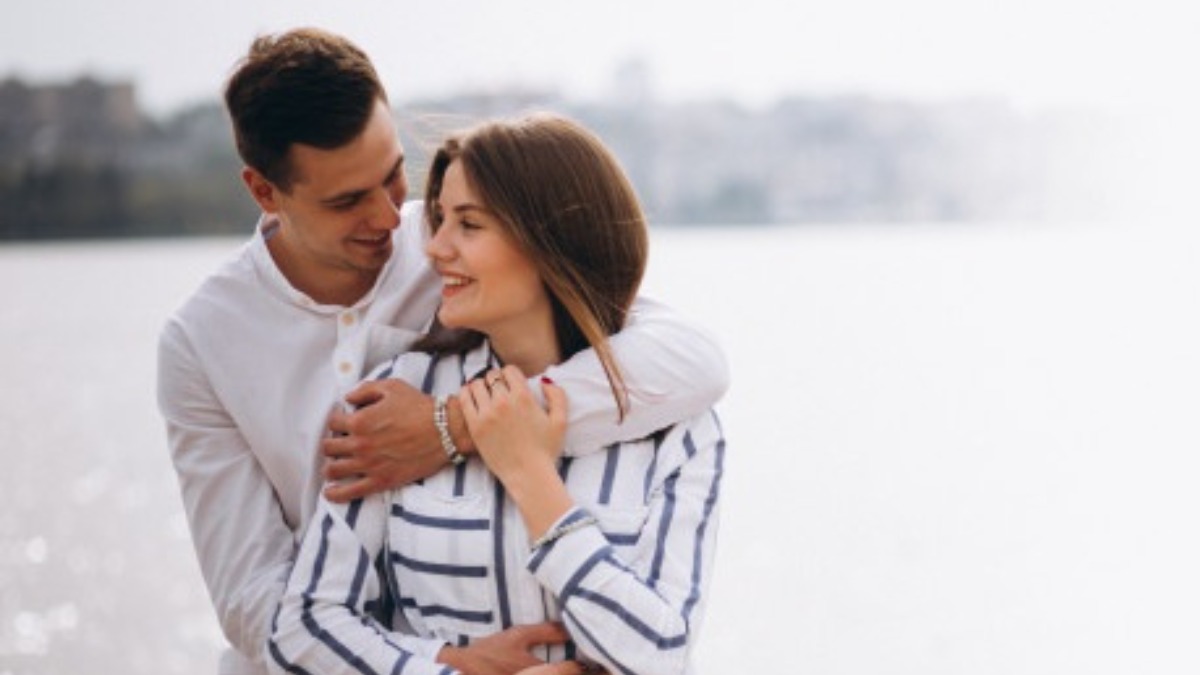 'Men don't like forward girls' is a myth; flip the age-old dating ...