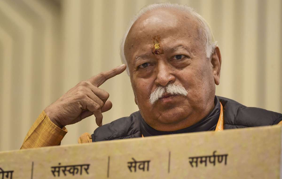 Mohan Bhagwat roots for 'ghar waps' of Hindus asks Oppn to shed ...