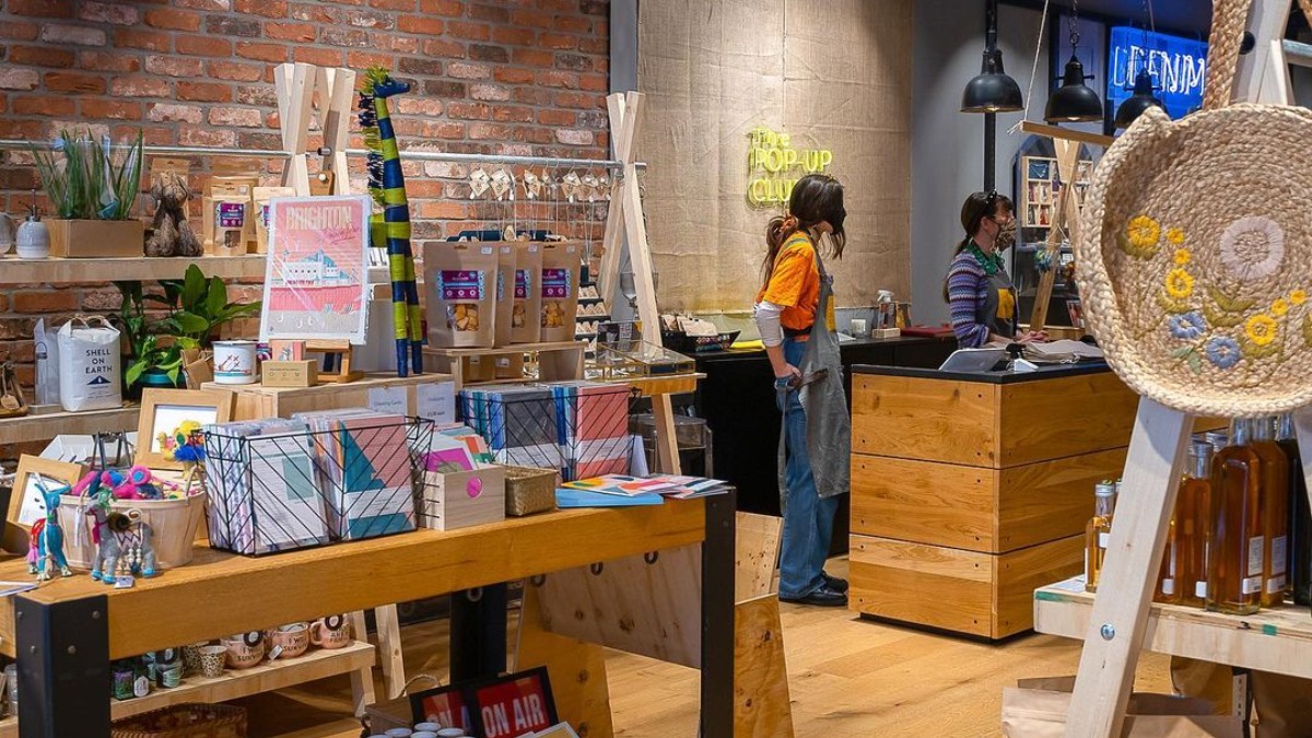 Vastu Tips: Know in which direction should shop owners sit to run a ...