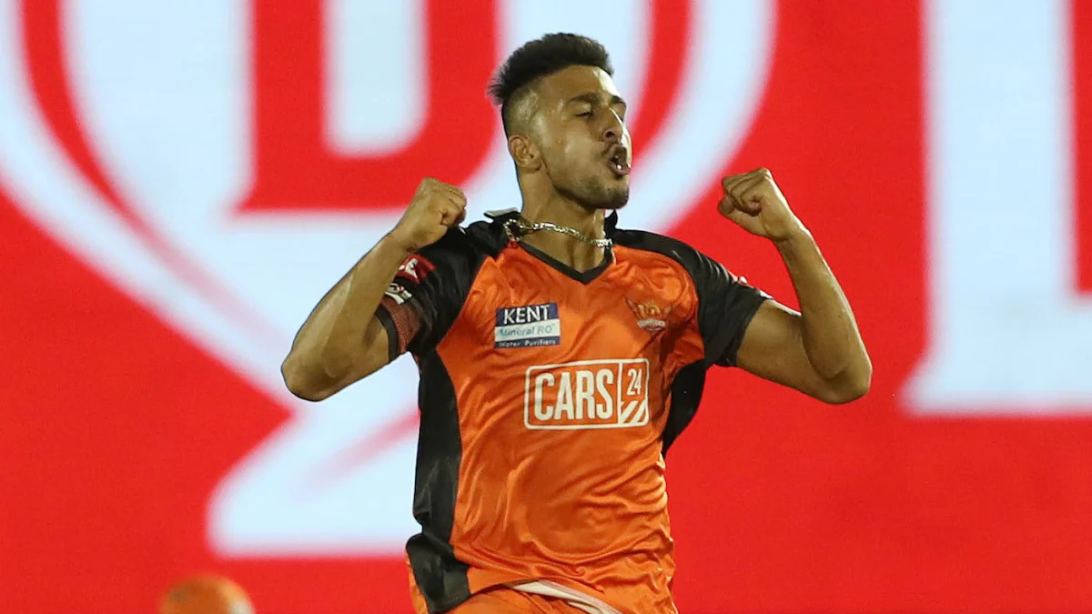 IPL 2022: SRH pacer Umran Malik is a gem; should be managed carefully ...