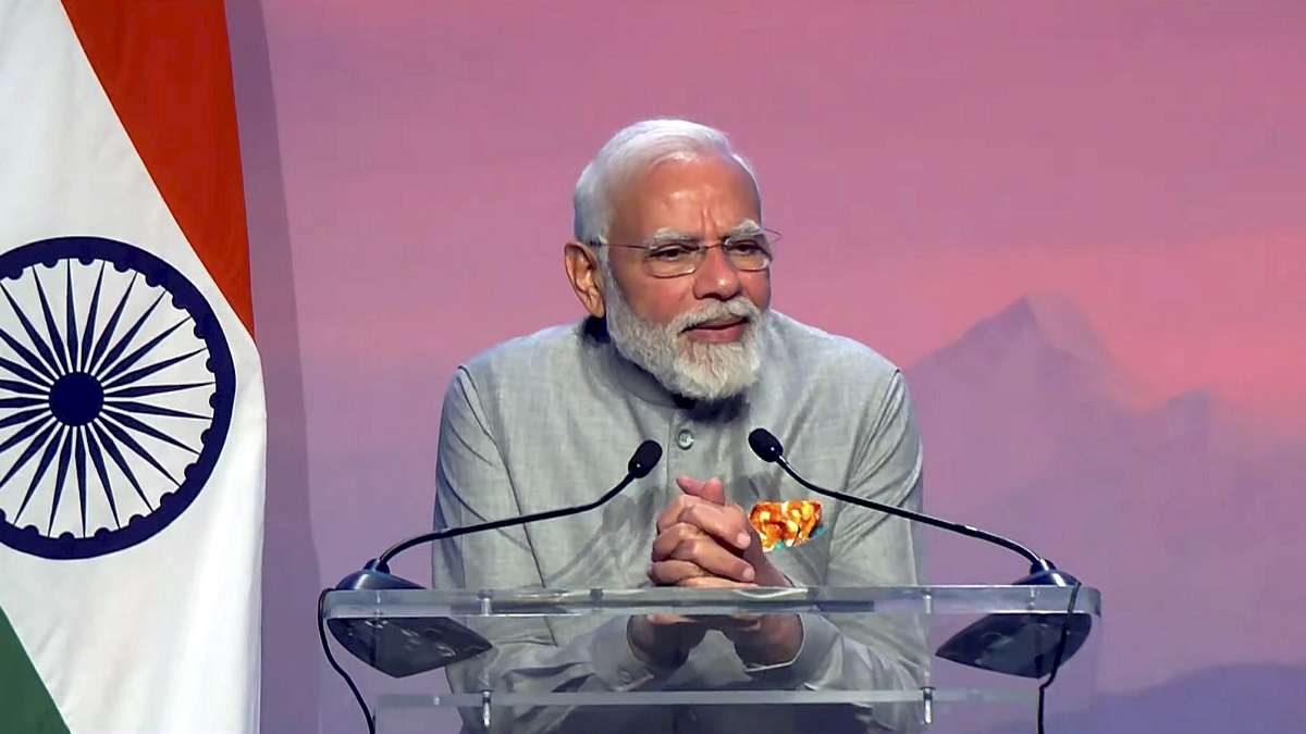 PM Modi reviews NEP's implementation, calls for developing hybrid ...
